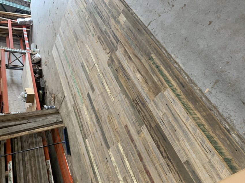 Rustic Feature Walls – The Timber Shack